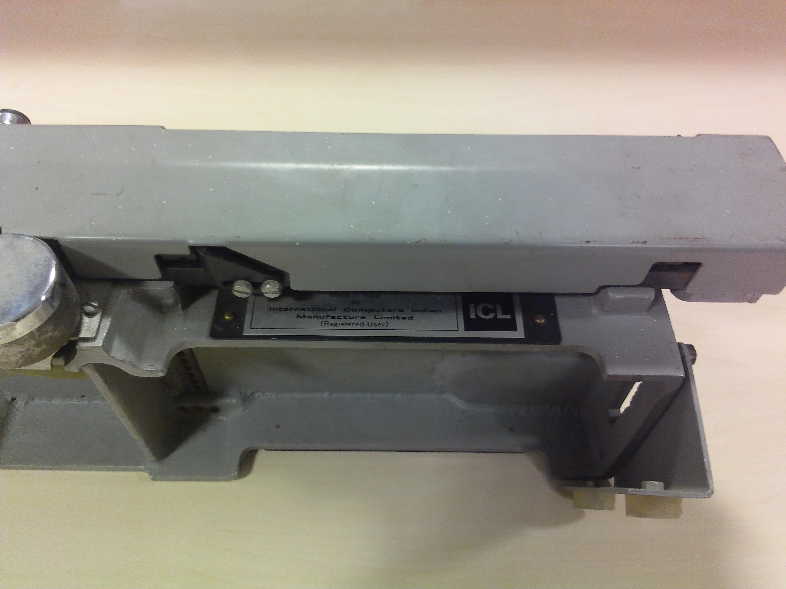 What is written on the keys of an ICL Hand Card Punch?
